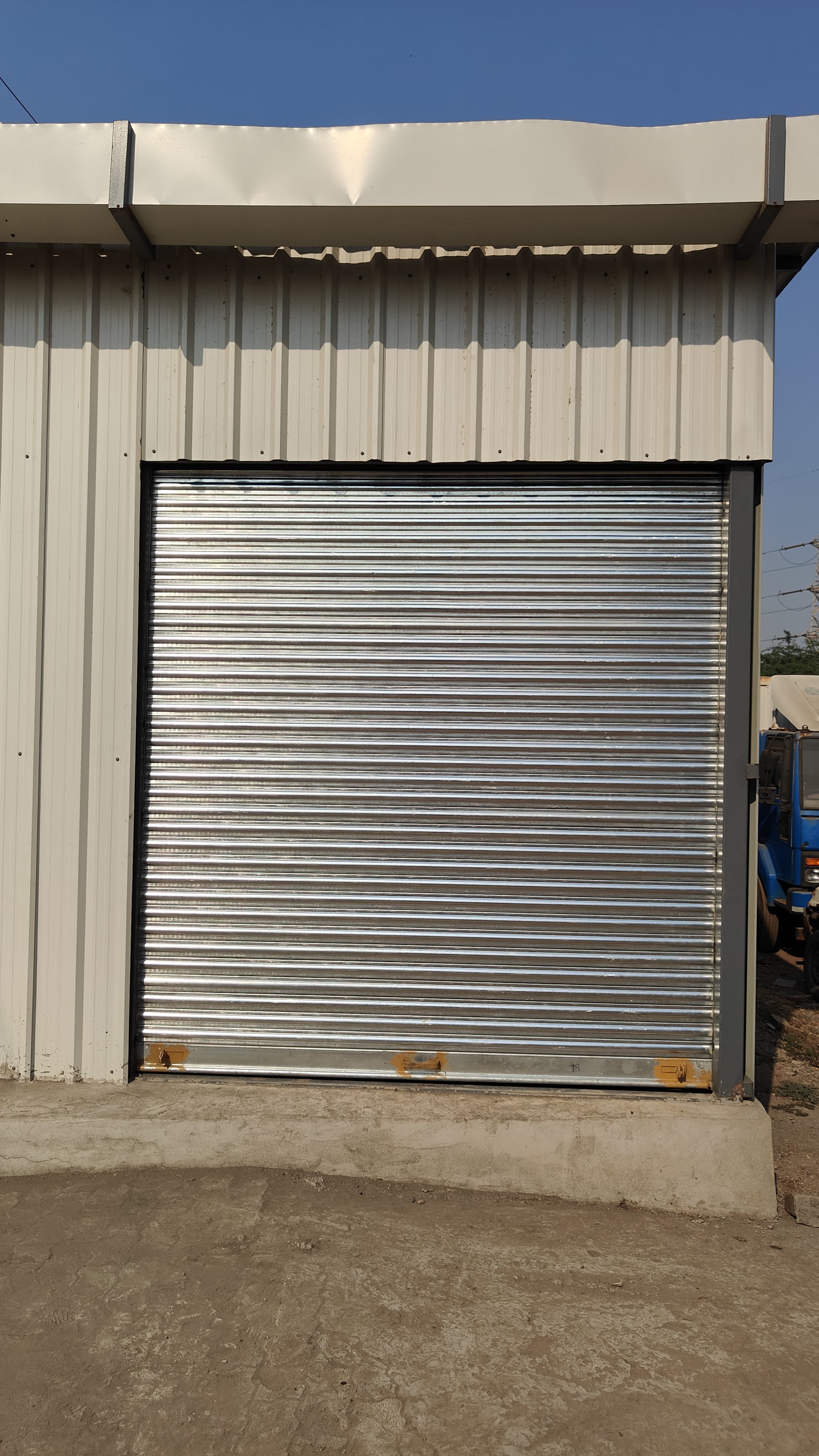 Top Sliding Gates & Rolling Shutters in Gujarat - Secure & Sleek